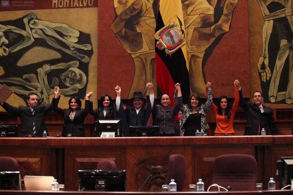 APORTES AL COIP Codigo organico integral penal ECUADOR – Asociación ...